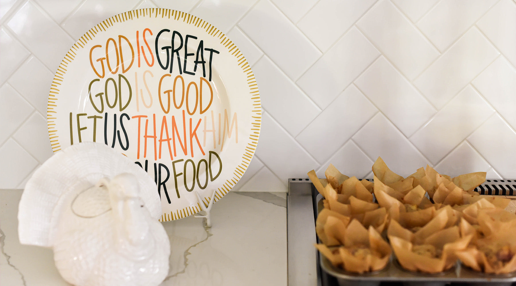 Stylish Serveware for Seasonal Gatherings | Coton Colors